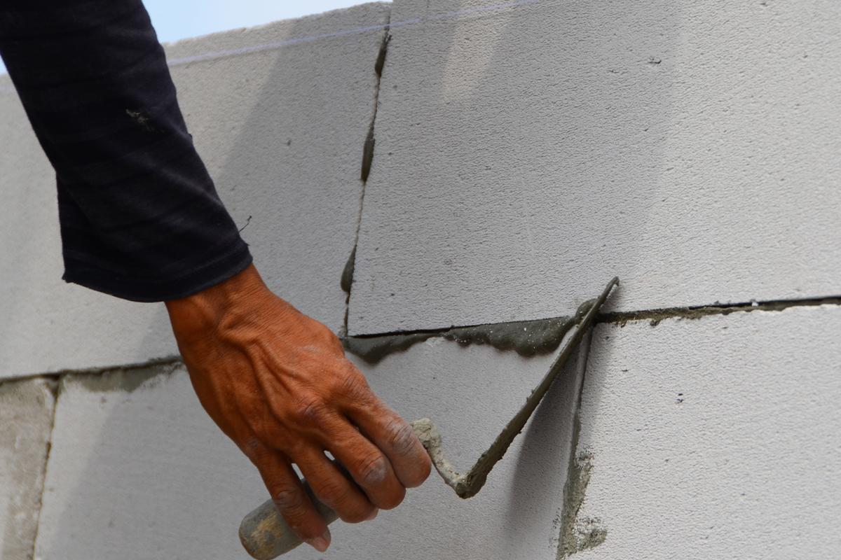 Block Layer – Melbourne | AXE MASONERY PTY LTD